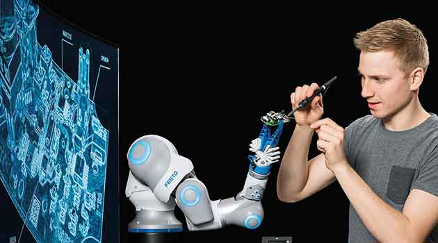 BionicCobot could revolutionise the textile industry